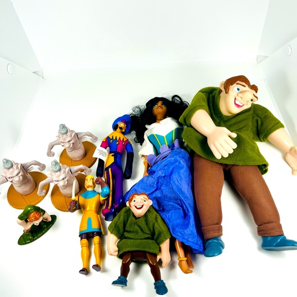 Disney | Toys | Disney The Hunchback Of Notre Dame Burger King Toy Lot ...